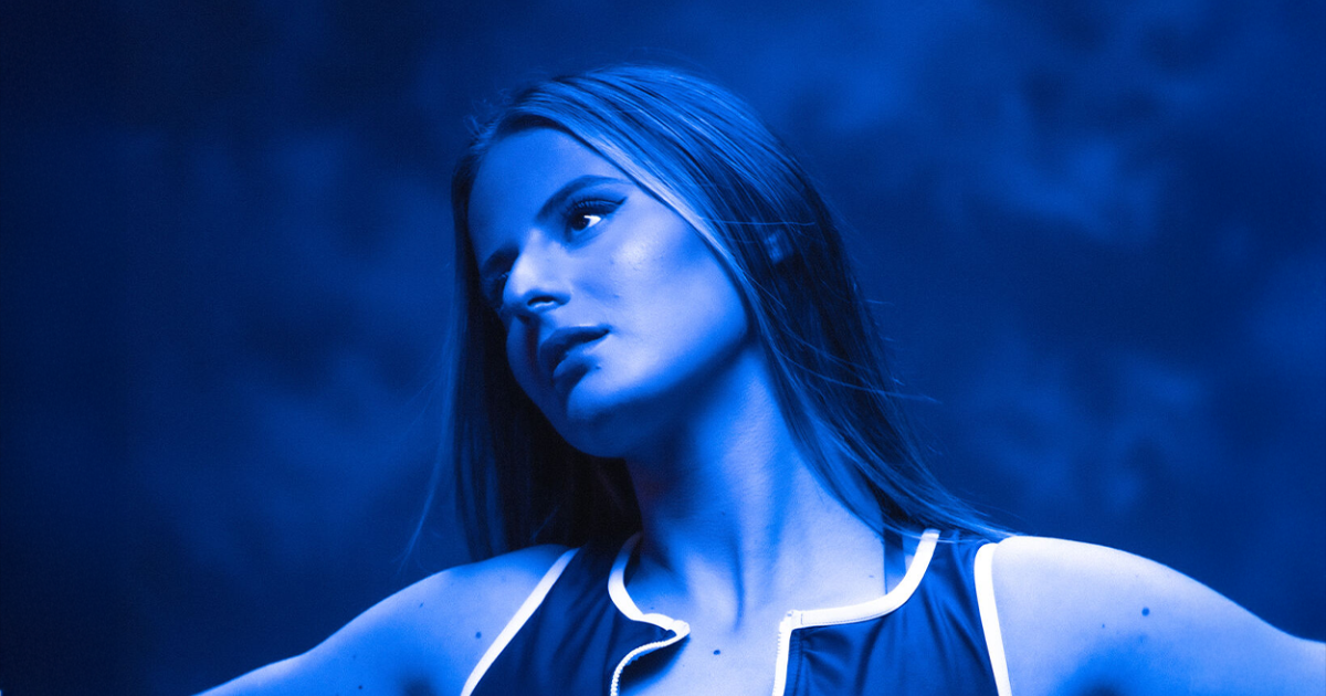 Natalie Jane The world I didn't want world tour - 30 april | 013 ...